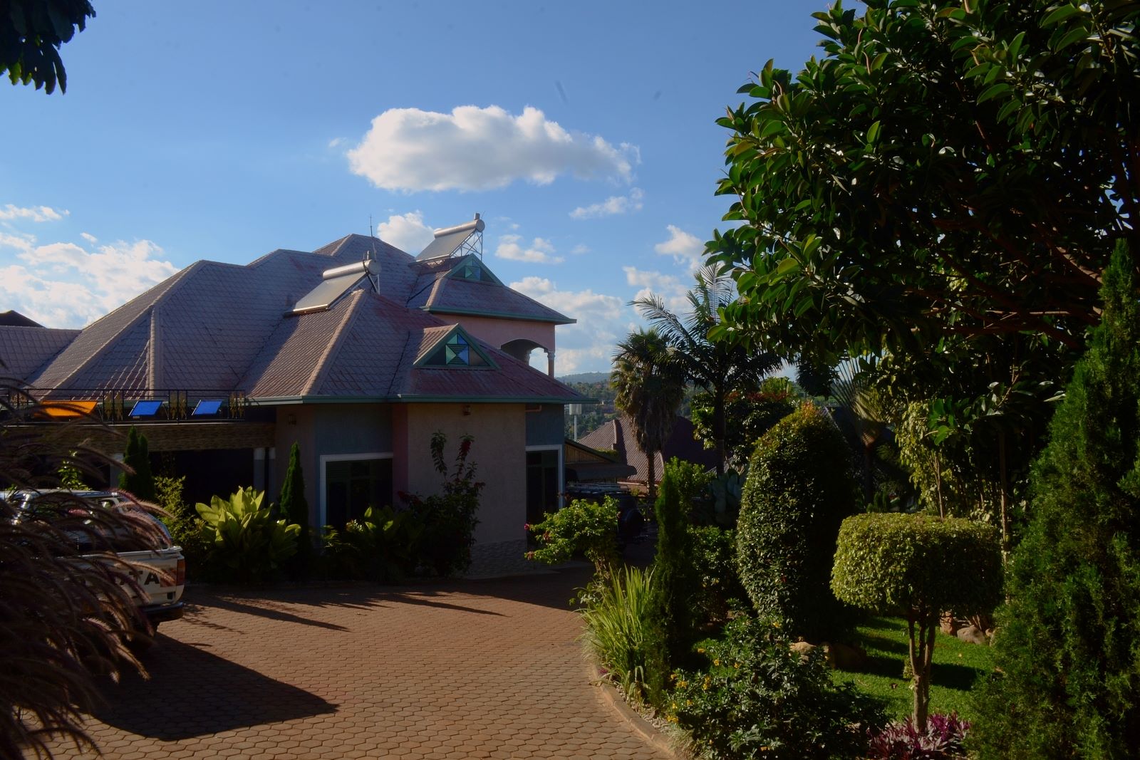 Umugano Villa - Your Home Away from Home in Kigali